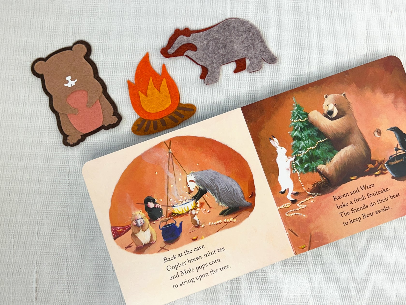 THE MONTHLY BOOK & FELT BOX – Rally Felt Co.